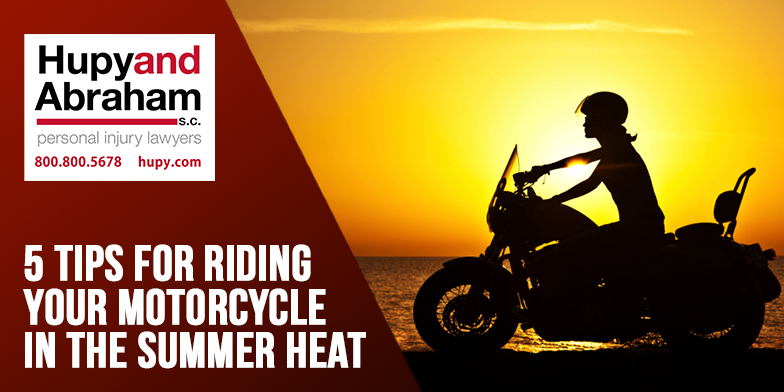 5 Tips for Riding Your Motorcycle in the Summer Heat | Road Guardians