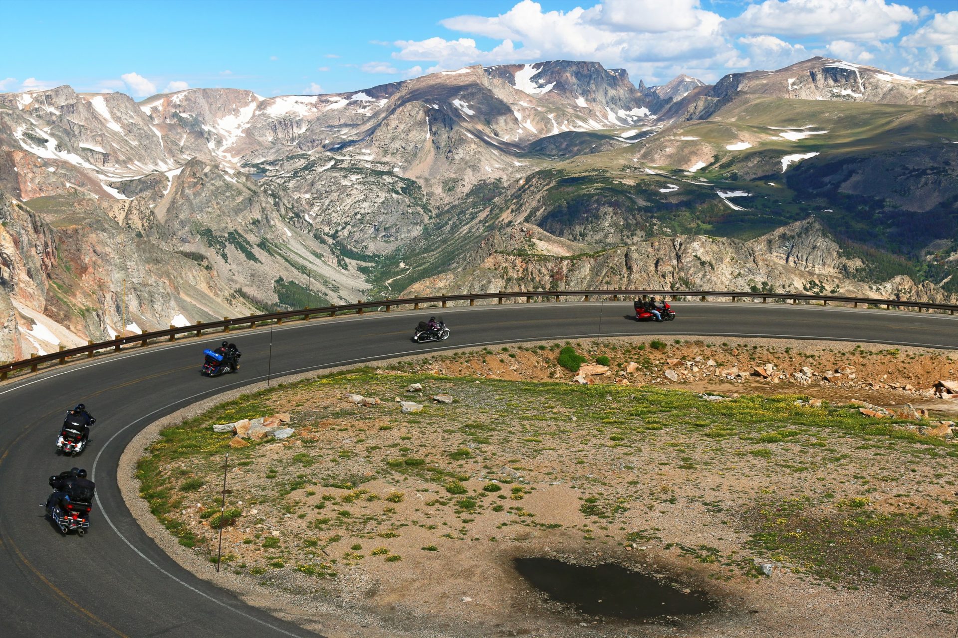 5 Summer Motorcycle Routes for May | Road Guardians